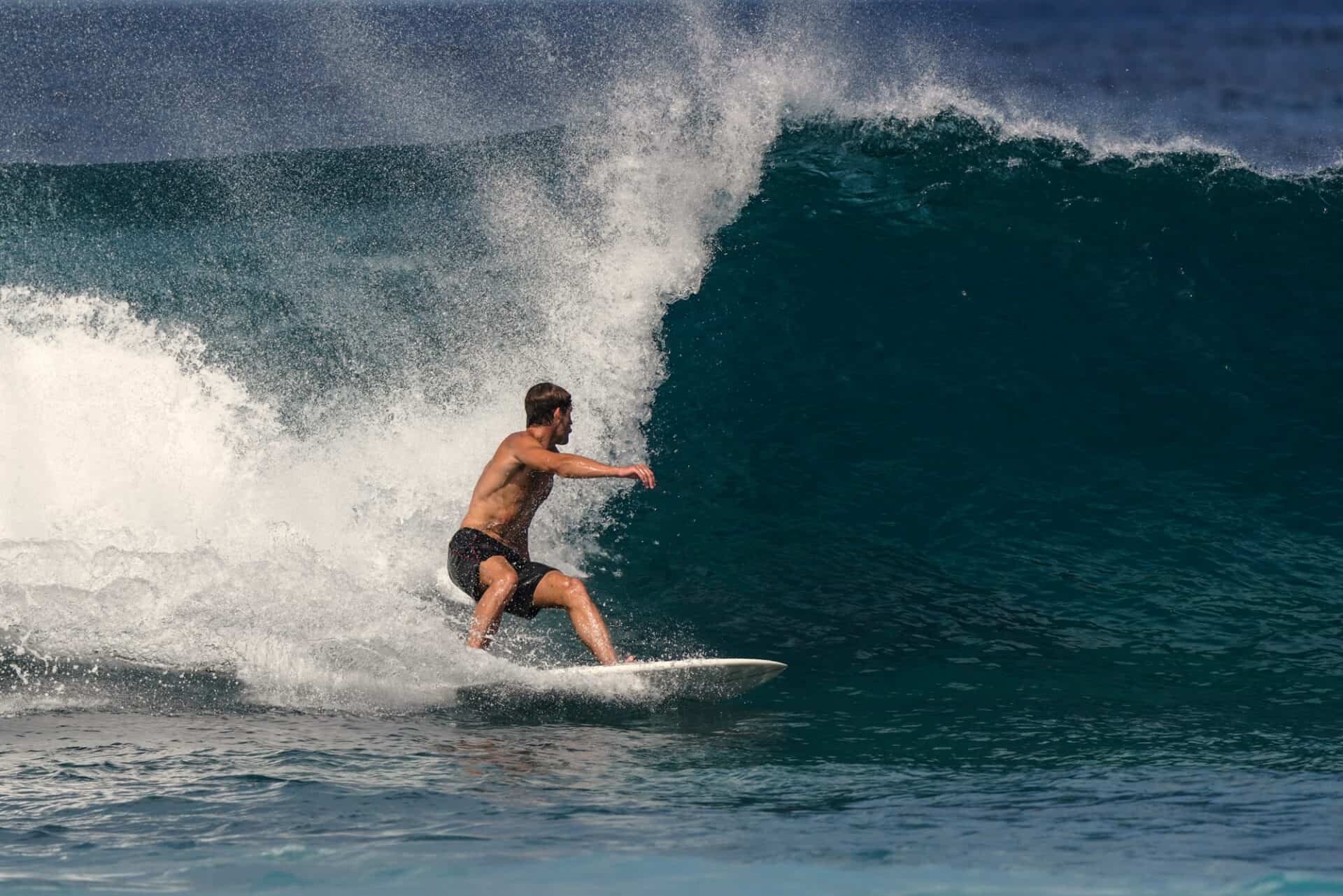 Surfing In The Maldives At Niyama Private Islands - 10 Pics To Inspire ...